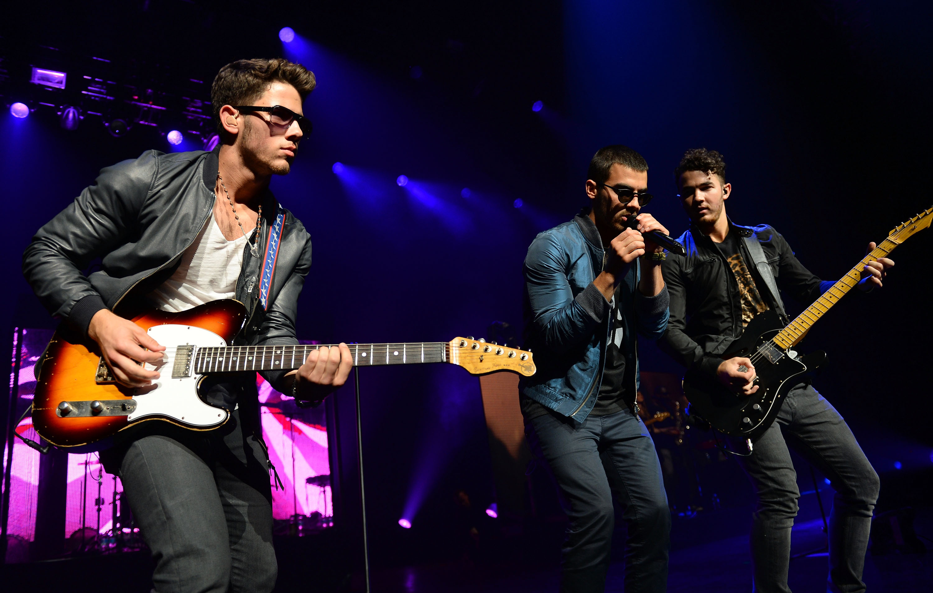 Jonas Brothers planejam retorno da banda com direito a grandes ... Jonas Brothers planejam retorno da banda com direito a grandes ...